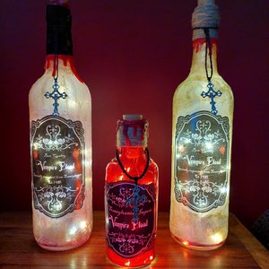 LED Light up Gothic Vampire Blood Dracula Night Light Bottle Lamp ...