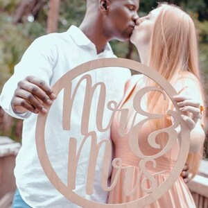 Mr and Mrs Hoop Sign - Mr and Mrs Wooden Hoop Sign - Mr & Mrs Circle ...