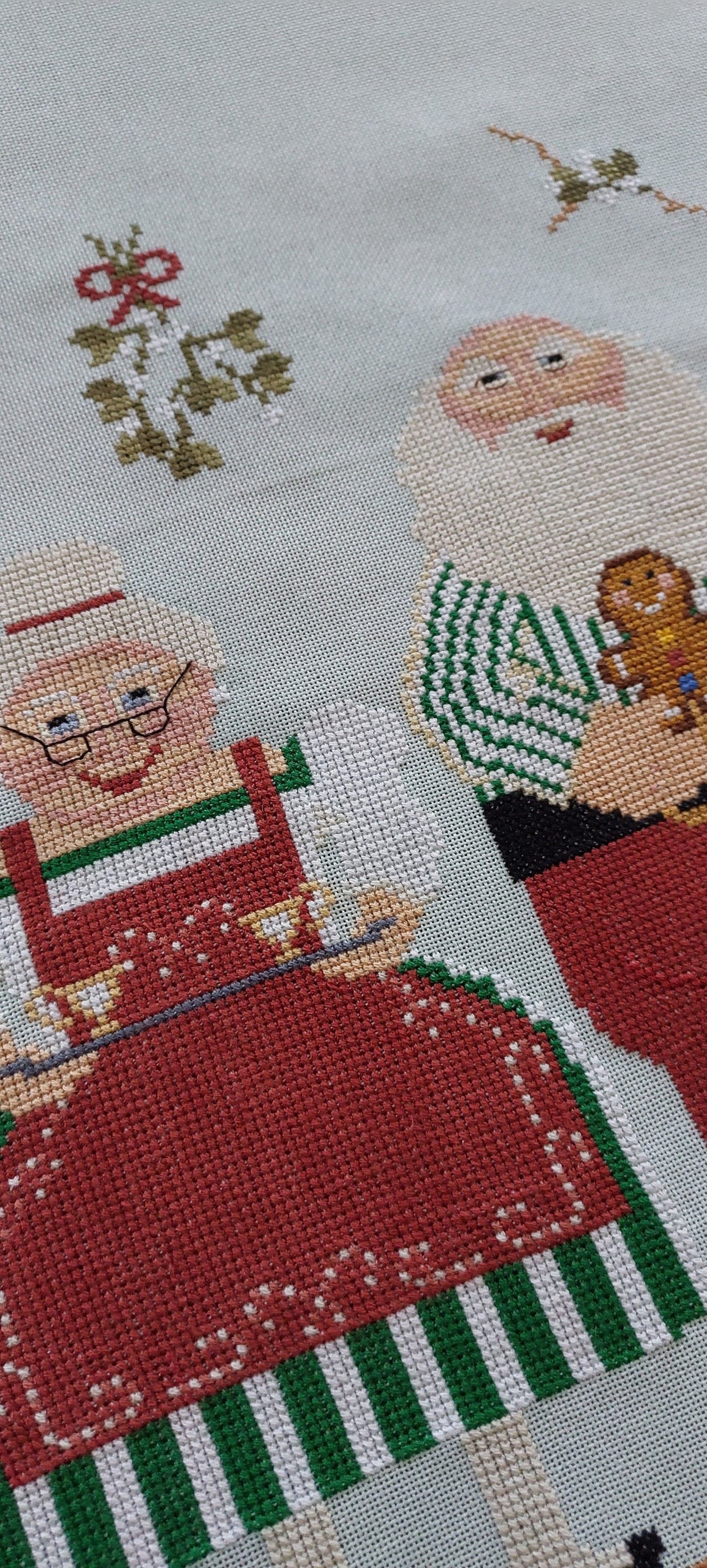 Kringle Series, Mrs. and Mr. Kringle - Etsy