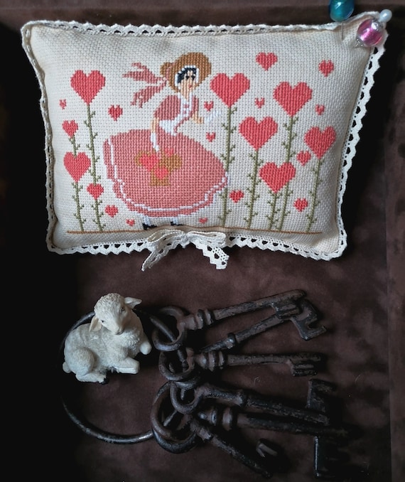 Heart Picking - Etsy