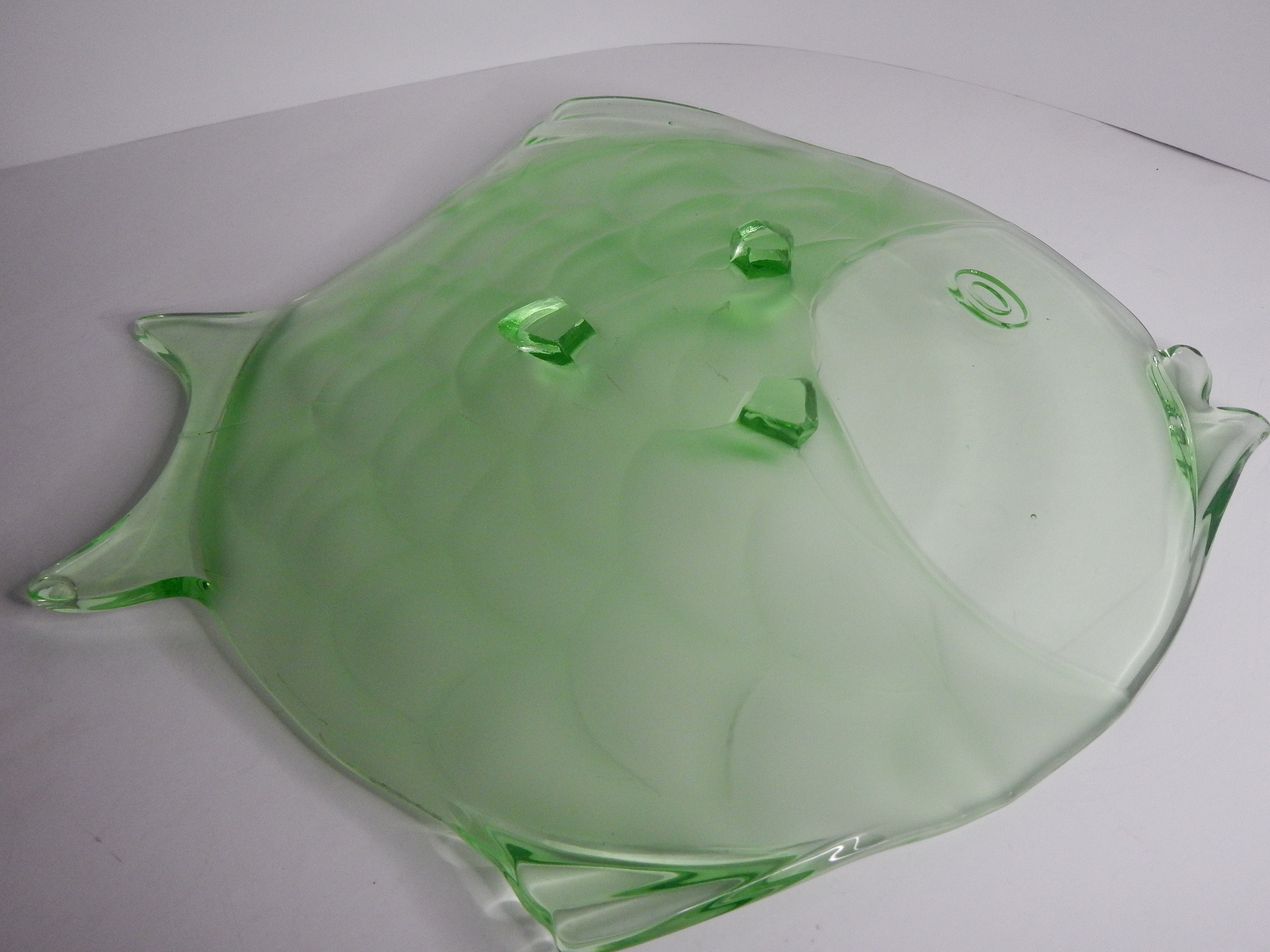 Vintage Vaseline Ouraline Uranium Fish Glass Large Serving Tray Platter ...