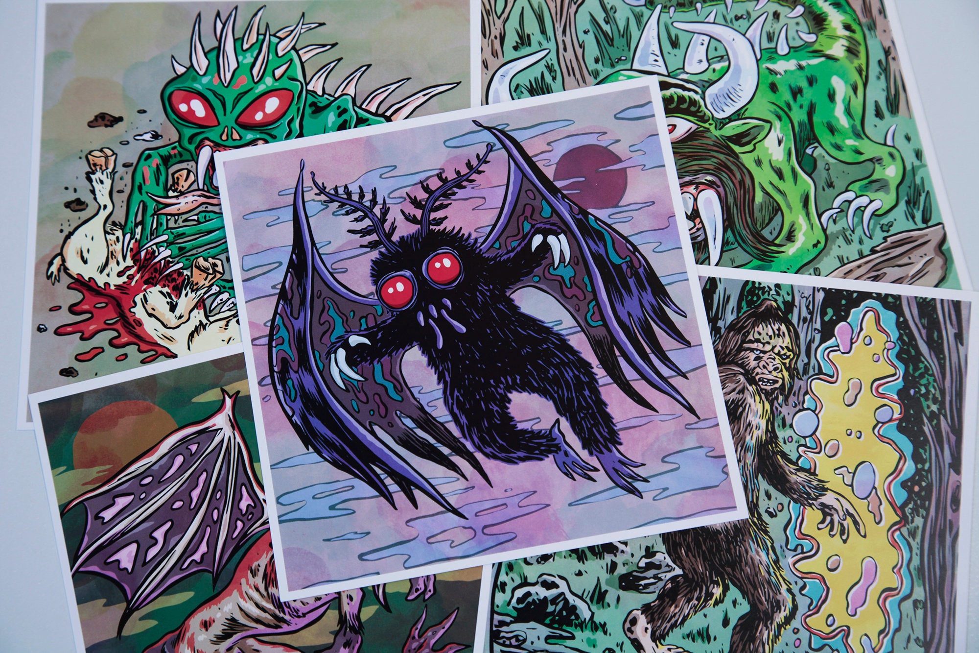 CRYPTIDS Set of 5 Mini-poster Cards SET 1 mothman - Etsy