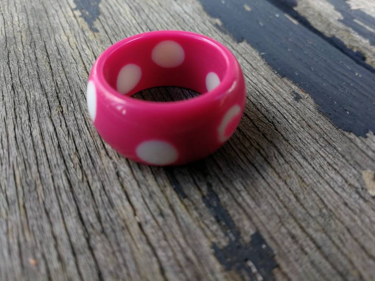 Vintage Pink Dotted Plastic Ring - Etsy