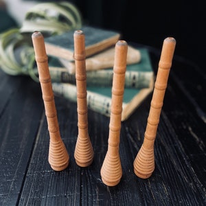 Antique Wood Turned Bobbin Spindles Set of 4 / Textile Woolen Mill ...