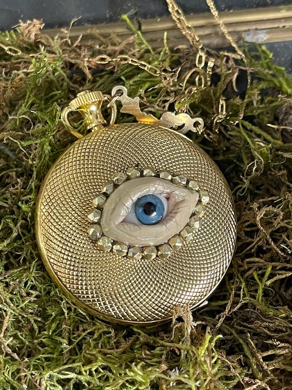 All-Seeing-Eye Victorian Pocket Watch Photo Locket Ne… - Gem