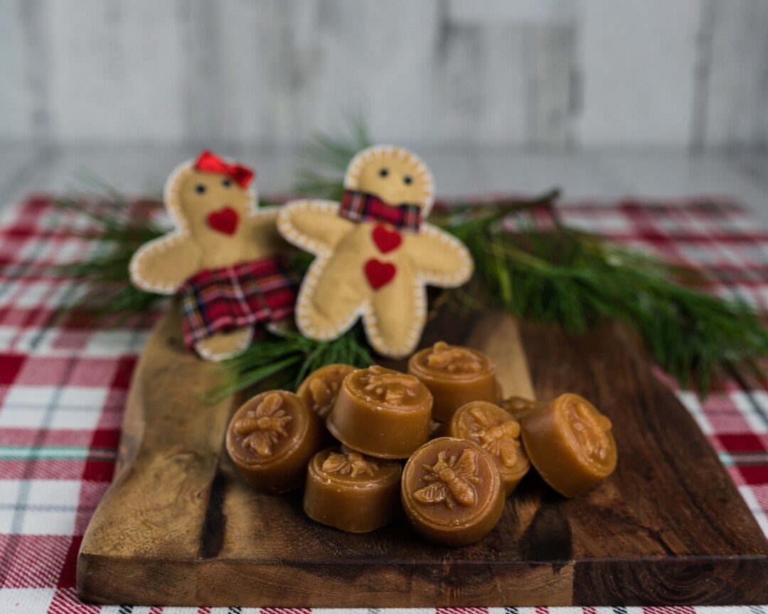 12 Piece Gingerbread Scented Beeswax Melts Hand Poured by Hubbardston ...