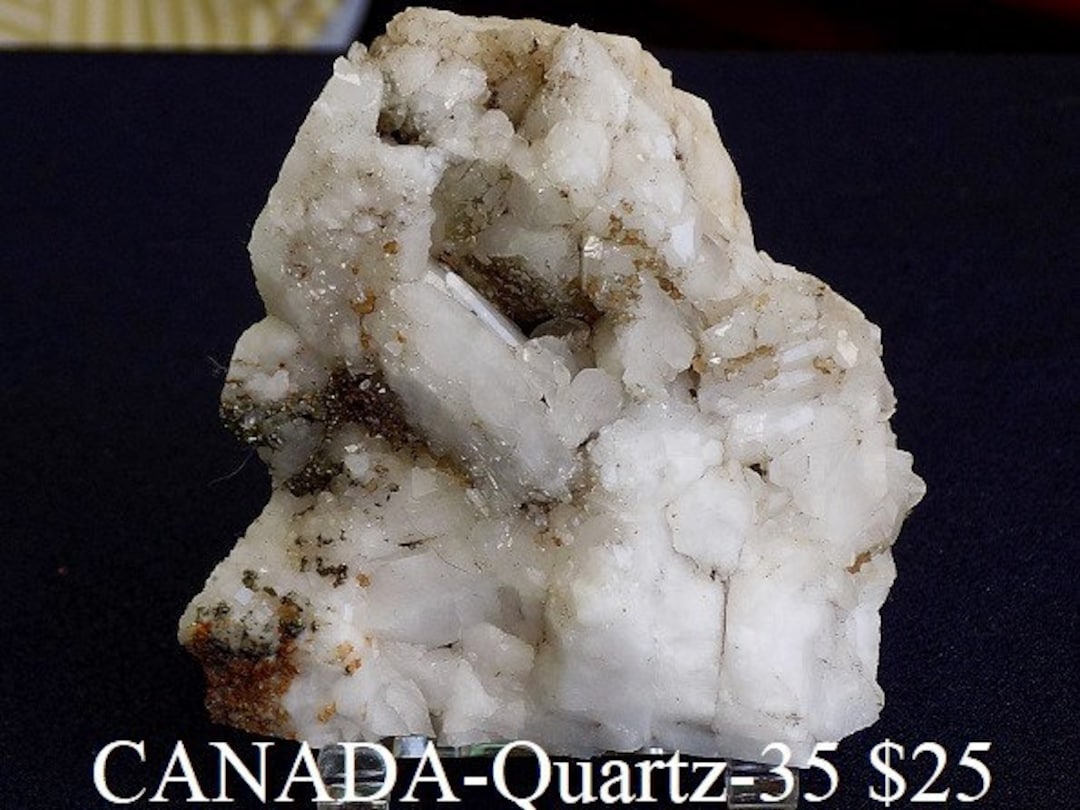 Rocks and Minerals QUARTZ From New Brunswick, Canada canada-quartz-35 ...