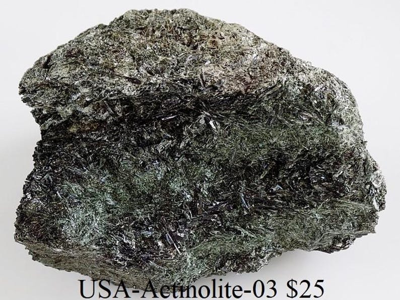 Rocks and Minerals Actinolite From Vermont, USA usa-actinolite-03 - Etsy