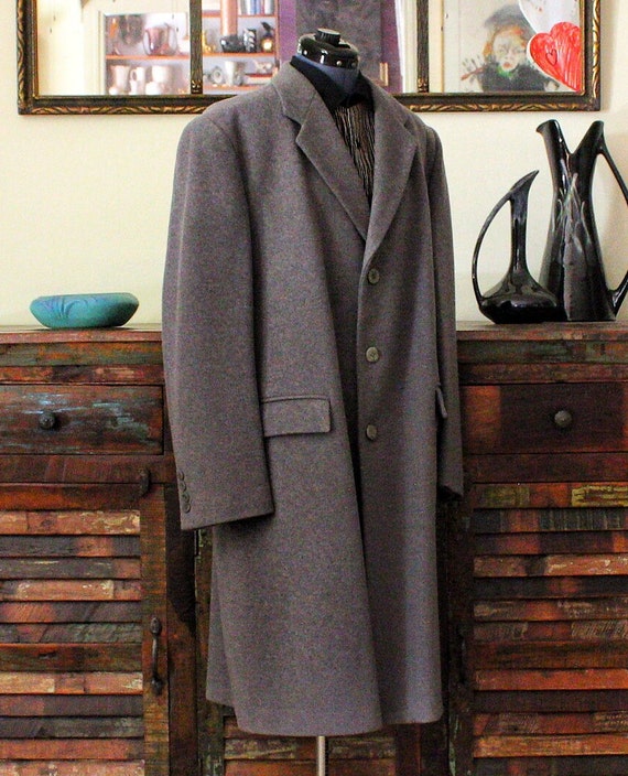 1960's-70's Gray Heavy Wool Vintage Men's Overcoat Me… - Gem