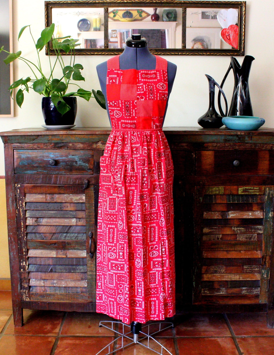 1960's Red & White Bandana Pattern Cowgirl Vintage Apron From SPECIALTY ...