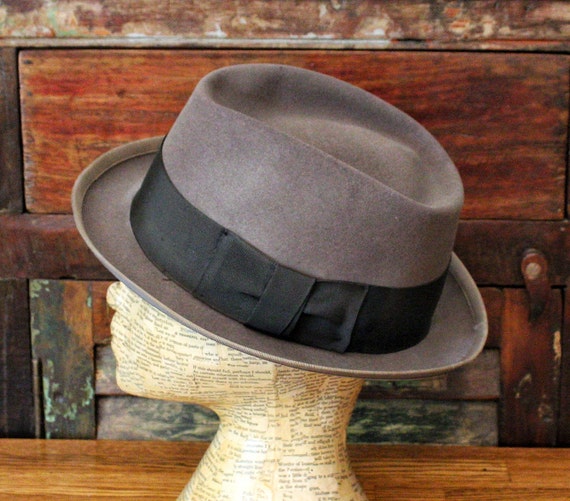 1950's-60's Gray Felt Vintage Men's Fedora Stingy Bri… - Gem