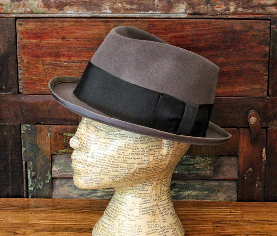 1950's-60's Gray Felt Vintage Men's Fedora Stingy Bri… - Gem
