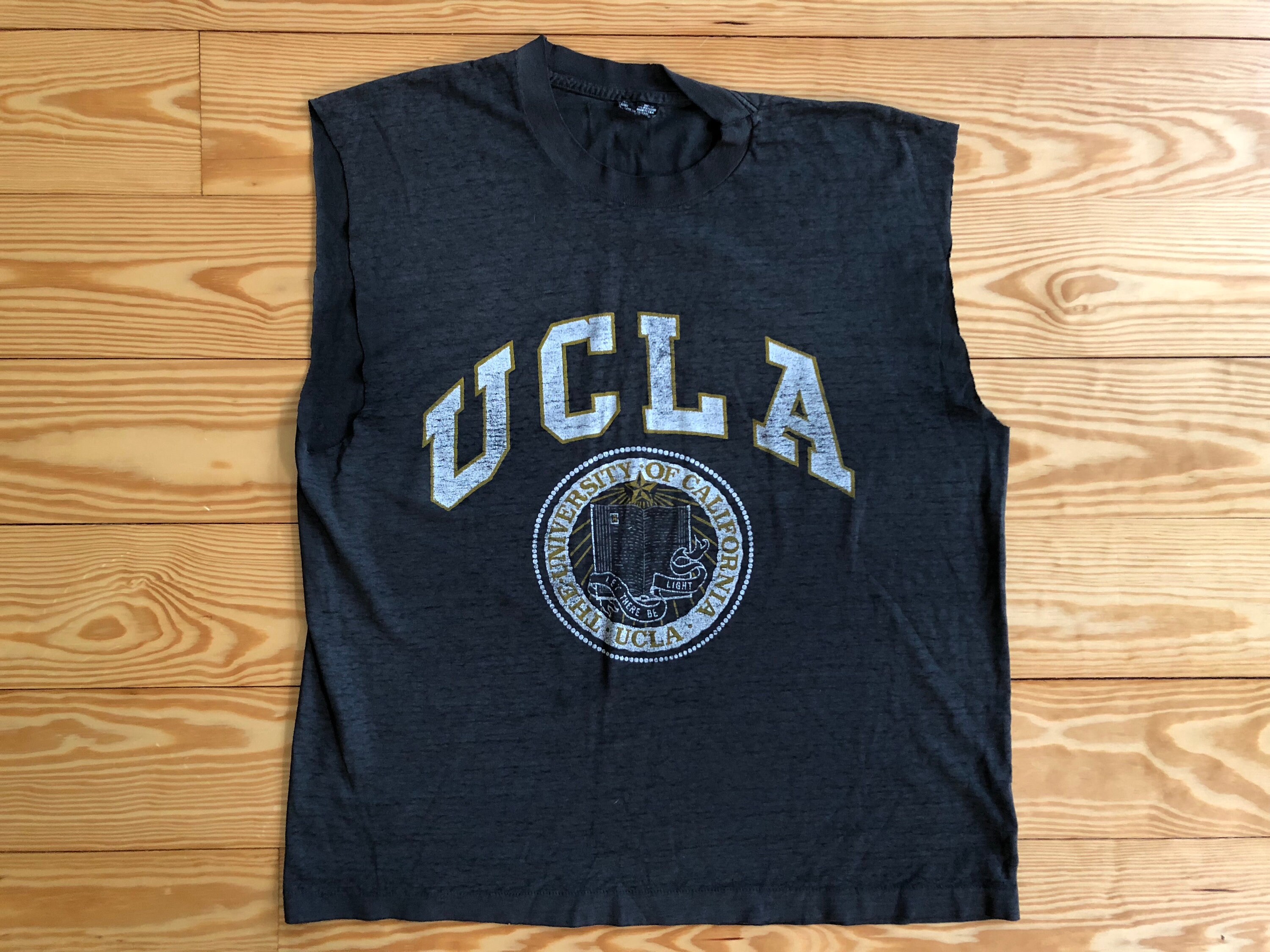 Vintage UCLA Let There Be Light University Seal Cut-off - Etsy España