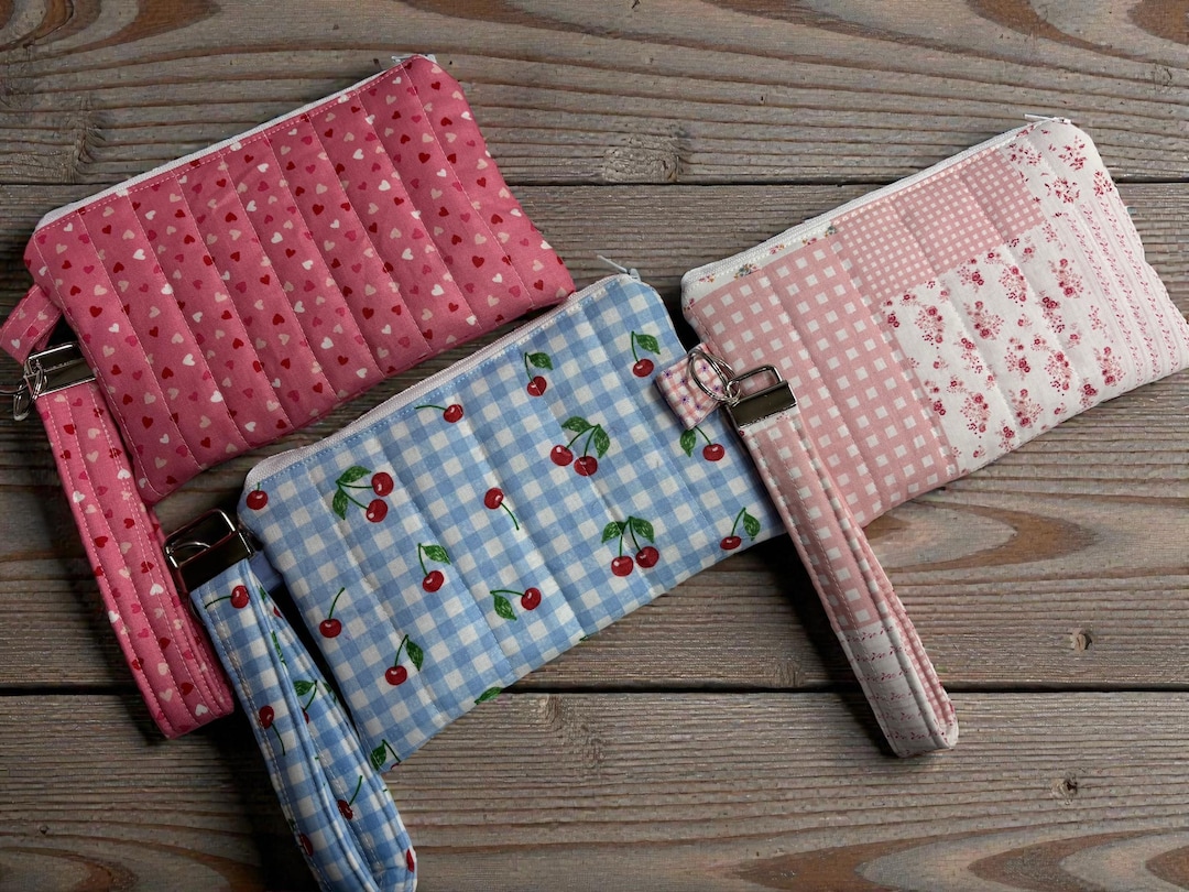 Charming Handmade Quilted Wristlet: Style Meets Function! - Etsy