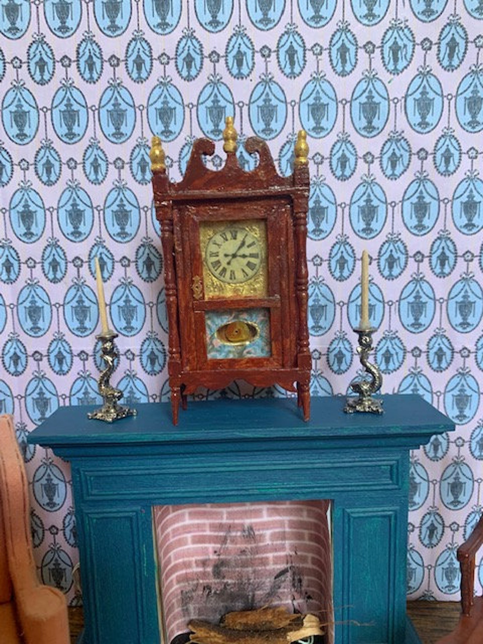 Miniature Federal Mantel Clock: Handcrafted Mahogany Dollhouse ...