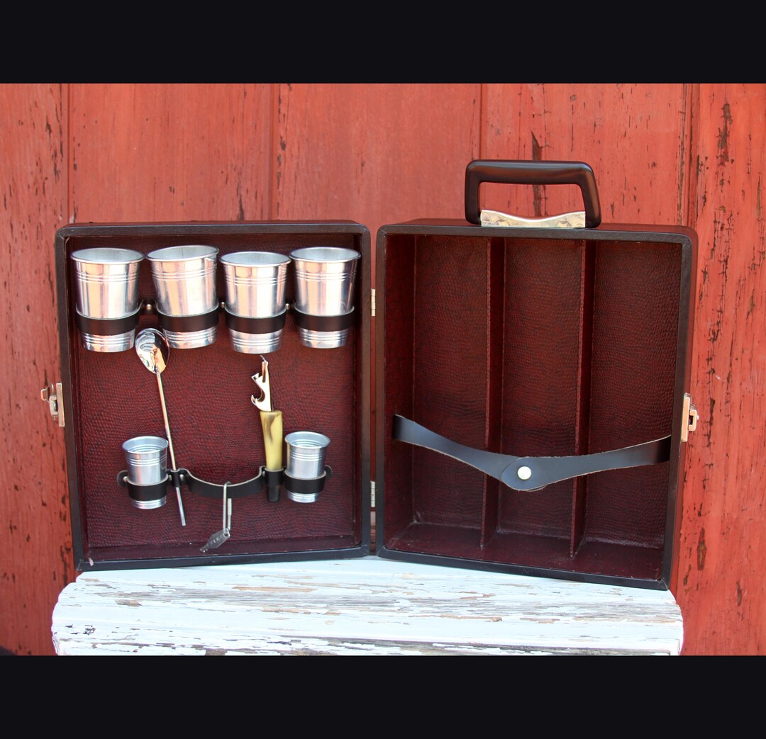 Vintage Travel Bar Portable Cocktail Set in Carrying Case With Key - Etsy