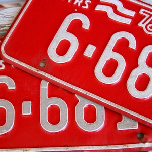 Vintage Missouri License Plates Red Metal Jan. 1976-77 Bicentennial 200 ...