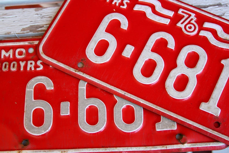 Vintage Missouri License Plates Red Metal Jan. 1976-77 Bicentennial 200 ...