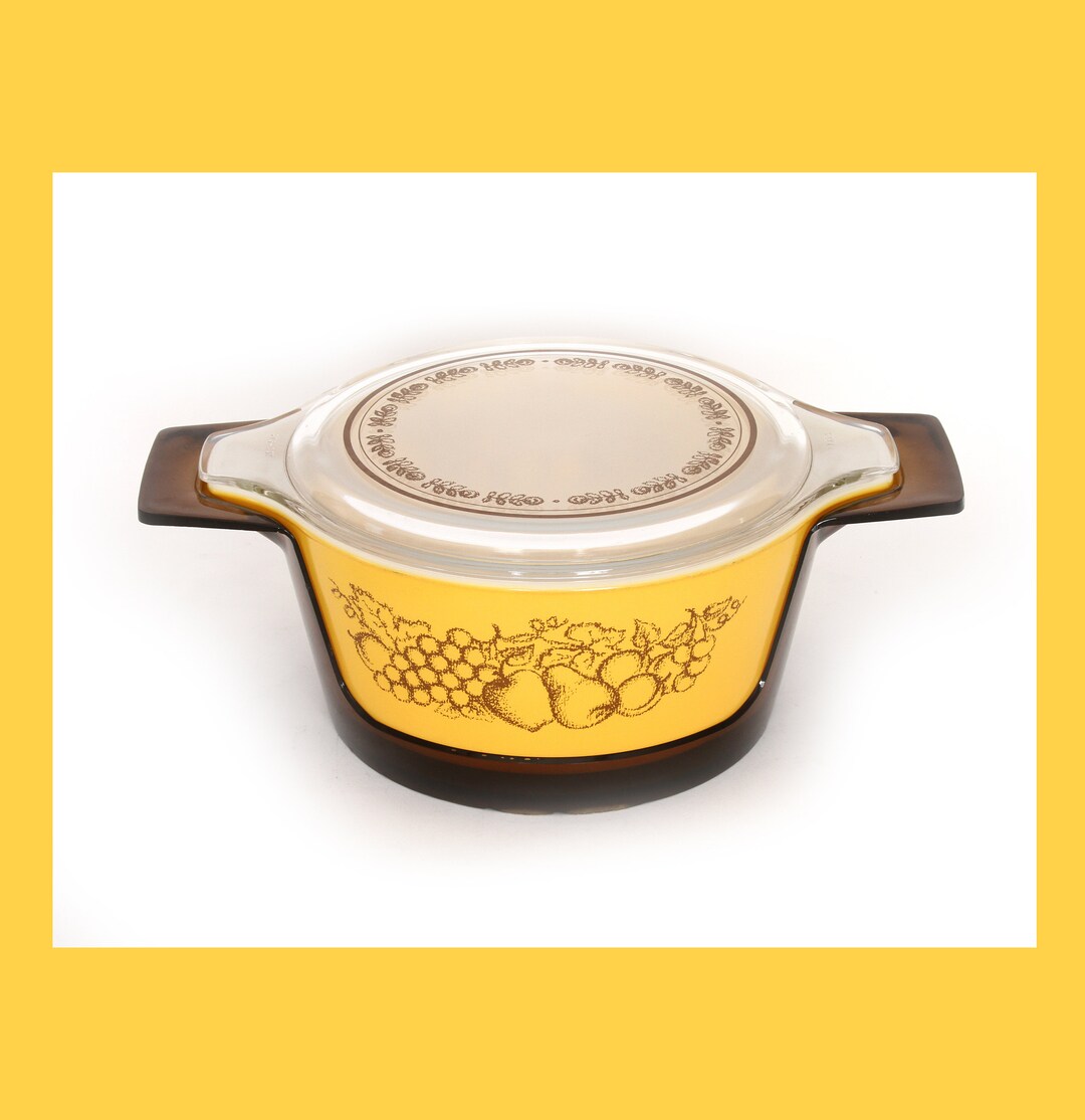 Pyrex Casserole Dish With Lid and Cradle 1970's - Etsy