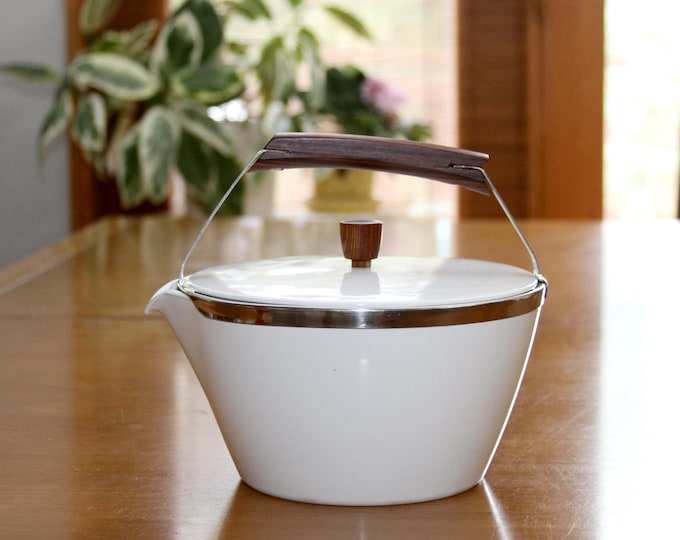 Vintage MCM Corning Ware Cookmates TK-2 White Tea Kettle W Wood Handle ...