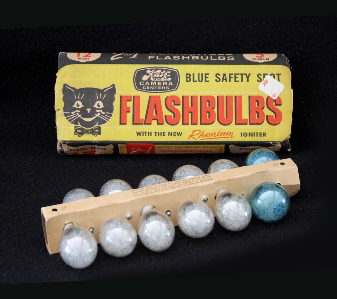 Vintage Katz Drug Co Camera Flash Bulbs 12 Bulbs in Original Package - Etsy