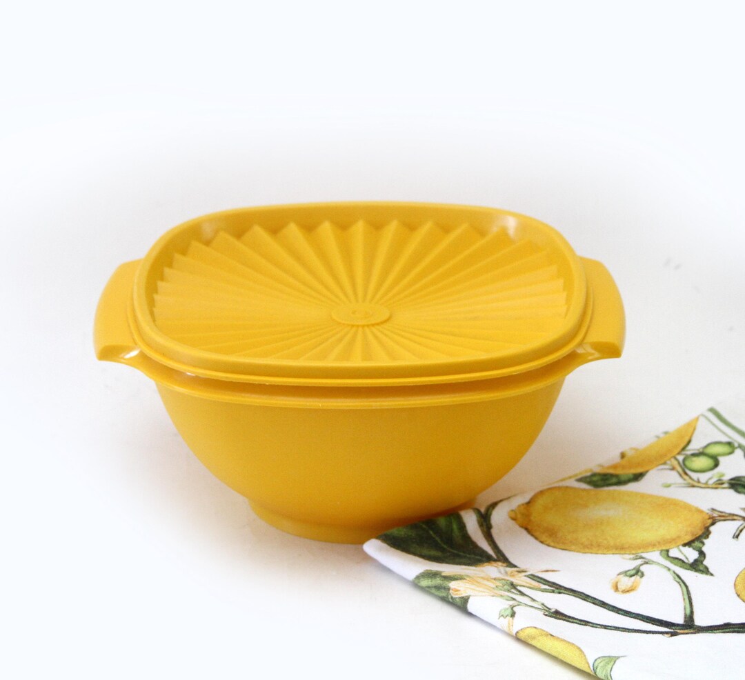 Vintage Tupperware Yellow Servalier Bowl With Sunburst Lid #836-1/#837 ...