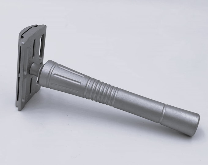 Stando Jaruna Slant - Etsy