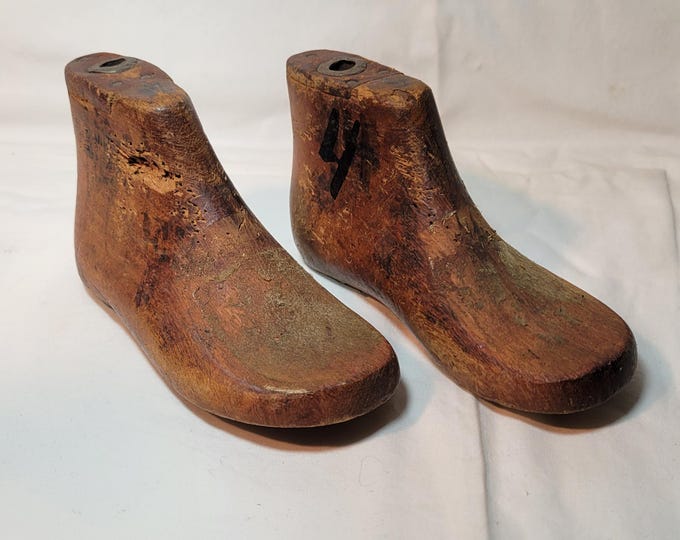 Antique Child’s Wooden Shoe Molds Size 4 • Vintage Cobbler Forms ...