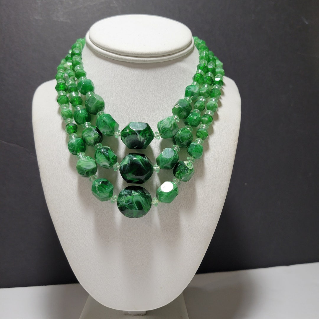 1950s Faux Malachite 3-strand Plastic Bead Necklace Adjustable UNIQUE ...