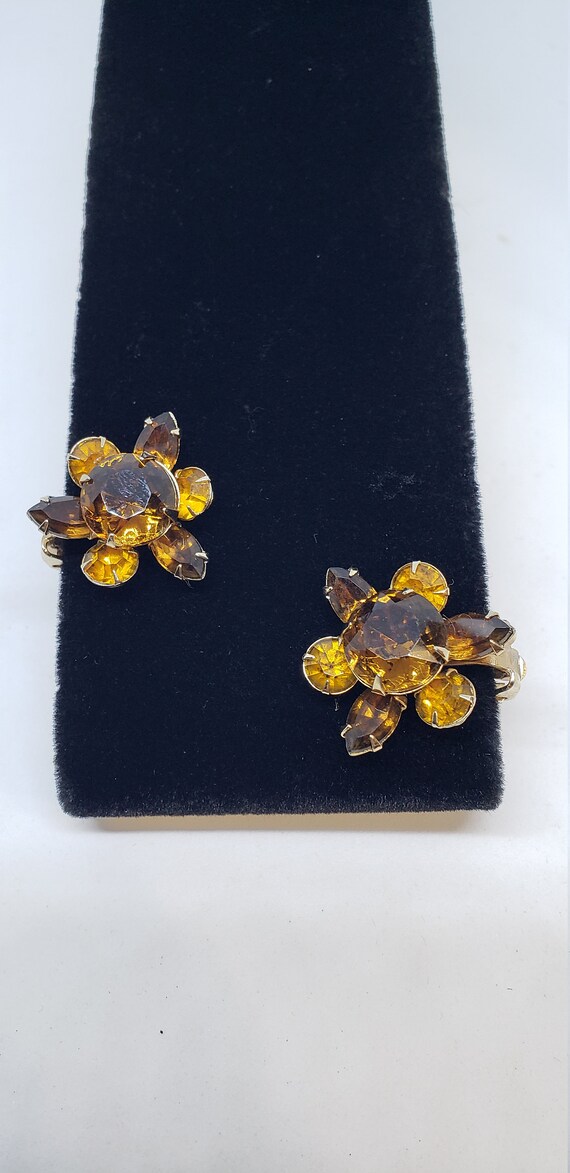 Mid century vintage clip - Gem