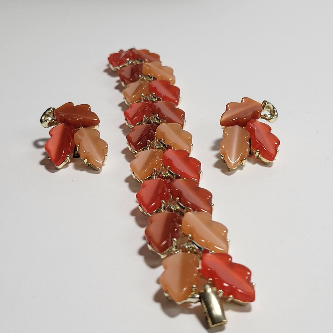 50s/60s Signed LISNER Vintage Bracelet and Earrings Thermoset - Etsy