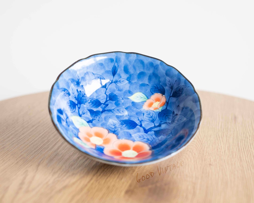 Japanese Bowl With Floral Pattern // Arita Juzan Gama Namazu // Blue ...