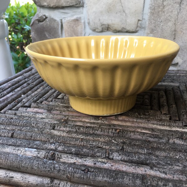 Rare Hull Pottery - Etsy