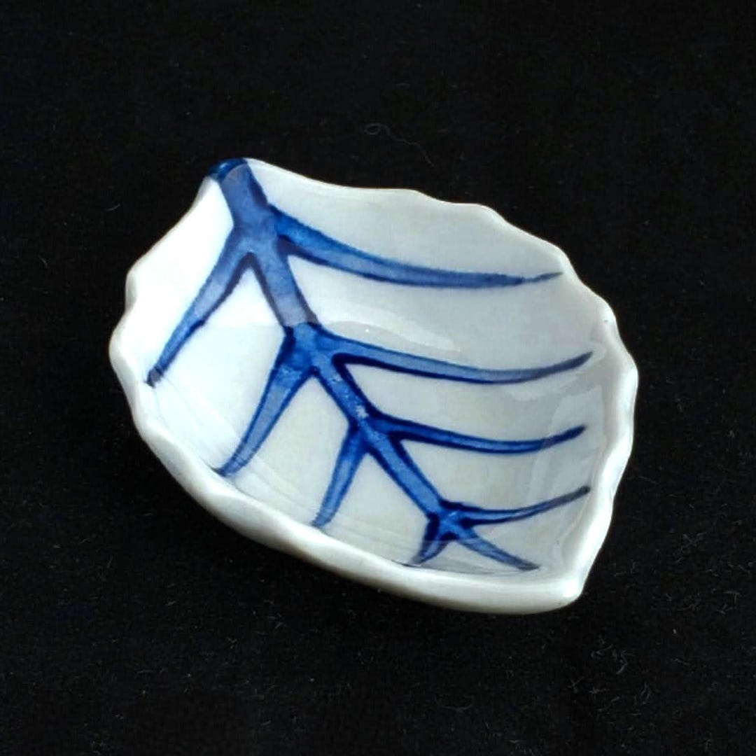 Ceramic Asian-themed Blue and White Leaf Dish - Etsy