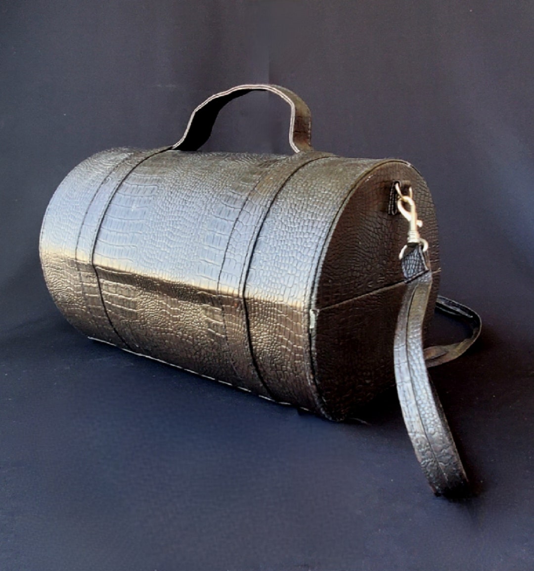 12 Barrel Purse in Dark Grey Faux Croc Skin With Lining in Baby Blue - Etsy