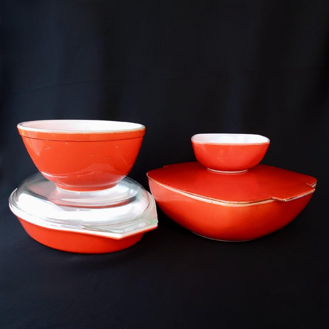 6 Piece Set of Red Vintage Pyrex Kitchen Ware - Etsy