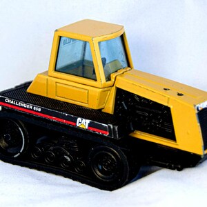 Vintage Caterpillar (CAT) Challenger 65B Tractor 1:50 Scale Diecast ...