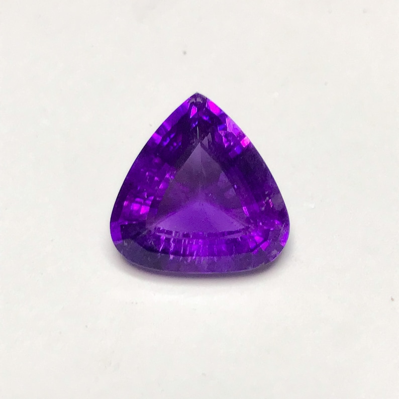 Natural Amethyst, Loose Amethyst Trillion Cut, 15mm, 9 Carat Onion Cut ...