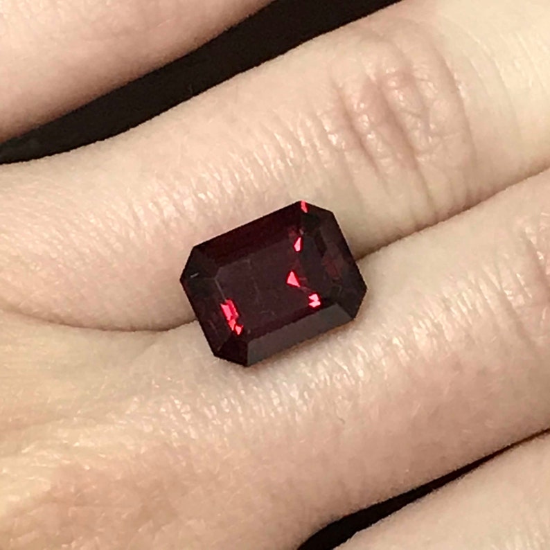 Garnet Emerald Cut Garnet 4 Carat Garnet 10x8 MM Garnet - Etsy