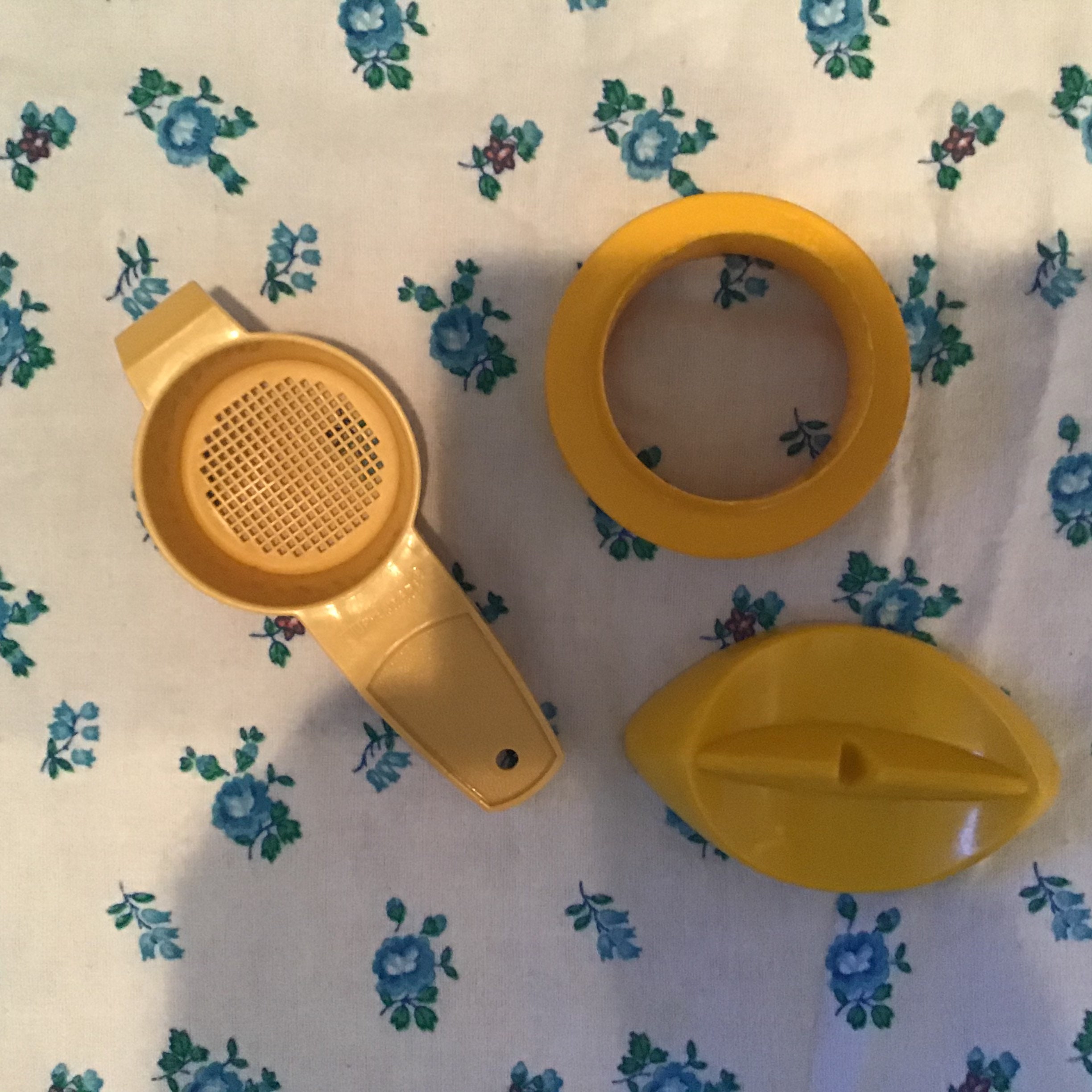 Tupperware Gadgets and Gizmos - Etsy