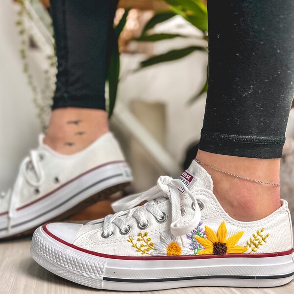 Embroidered Converse - Etsy