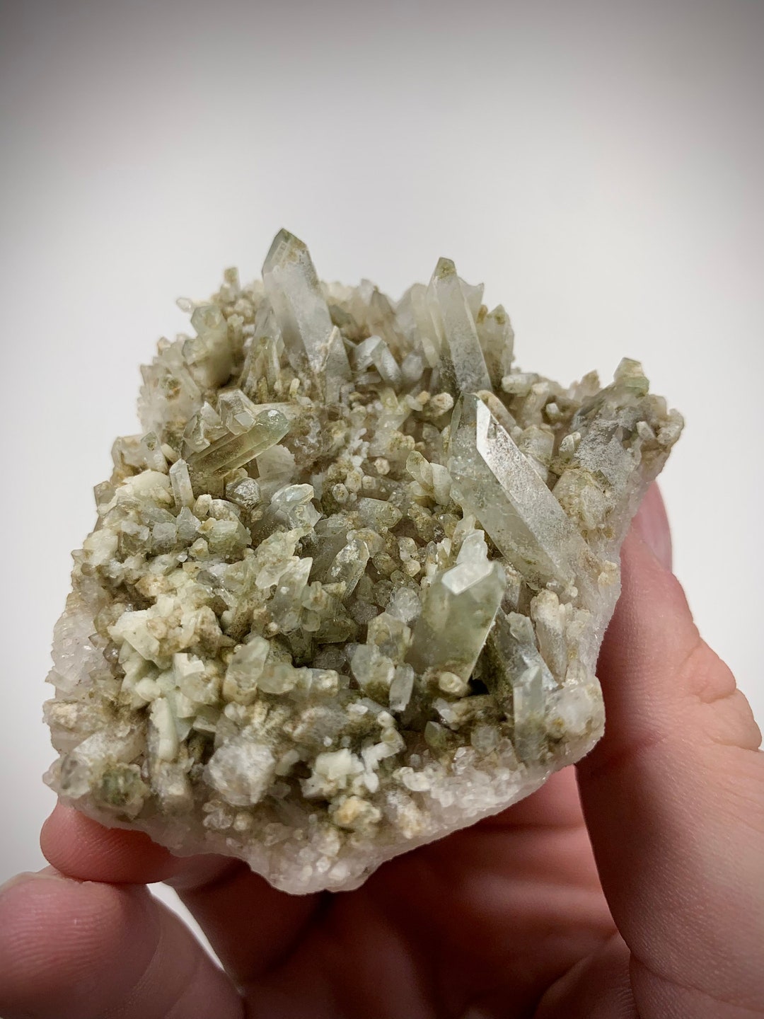 Fantastic Quartz Cluster. Shale and Chlorite Included. Arkansas - Etsy
