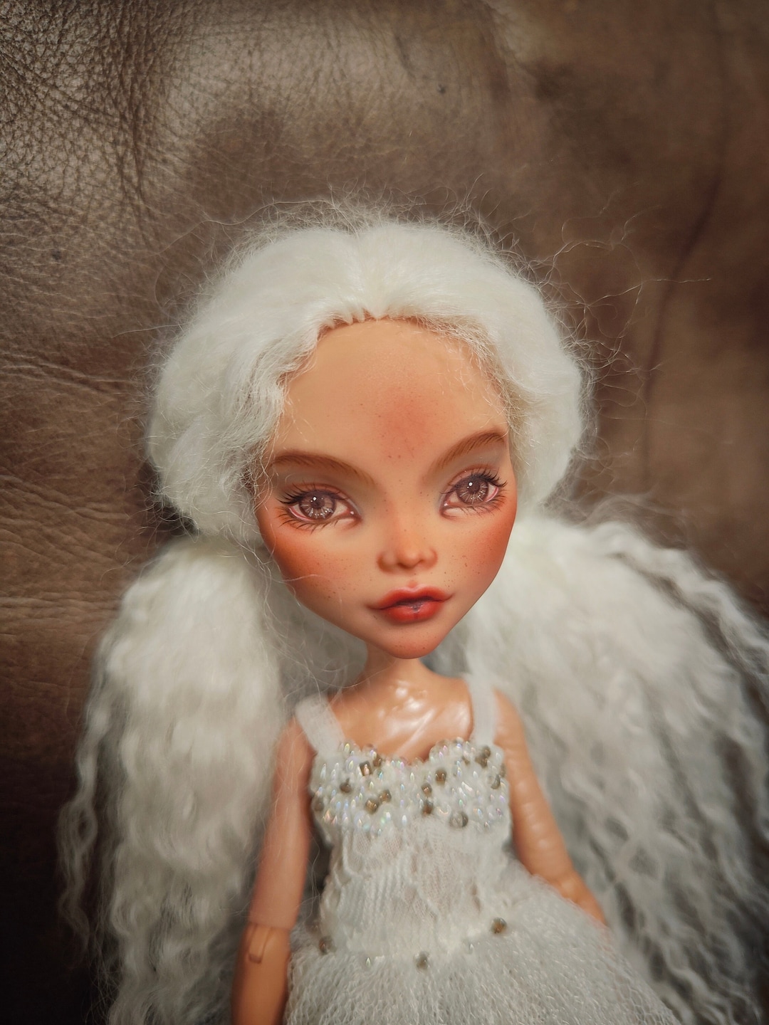 OOAK Monster High Doll Repaint Art Custom Doll, Repaint Doll ~in White ...