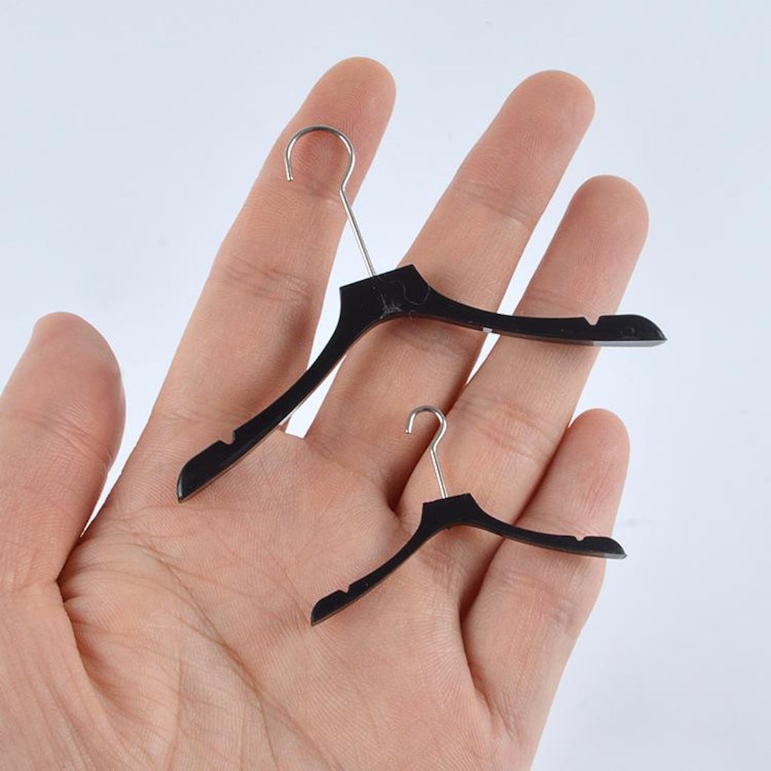 1/6 Scale Doll Clothes Hangers: Miniature Hanger Set, 5 Pieces - Etsy