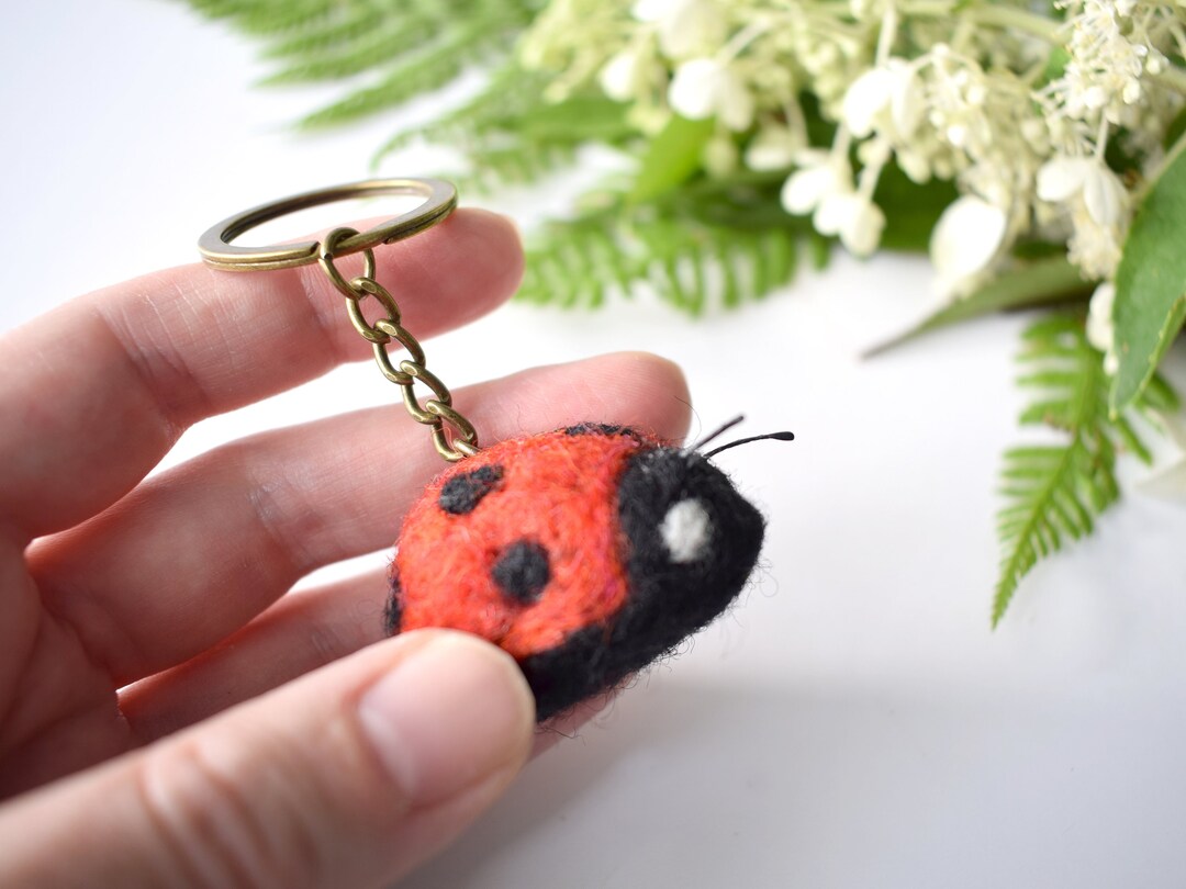 Needle Felted Ladybird, Ladybird Keyring, Ladybug Key Chain, Little ...