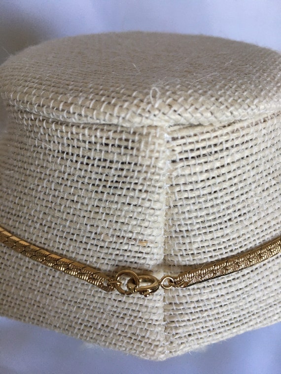 Trifari Textured Gold Chain Cream Color Enamel Collar… - Gem