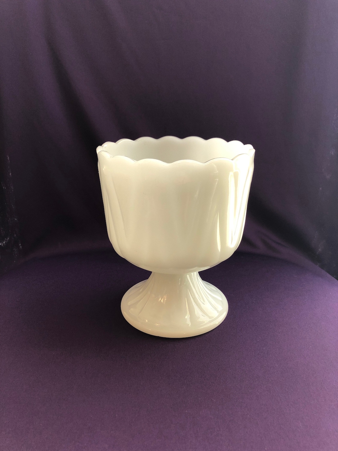 Pretty Vintage White Milk Glass Compote - Etsy