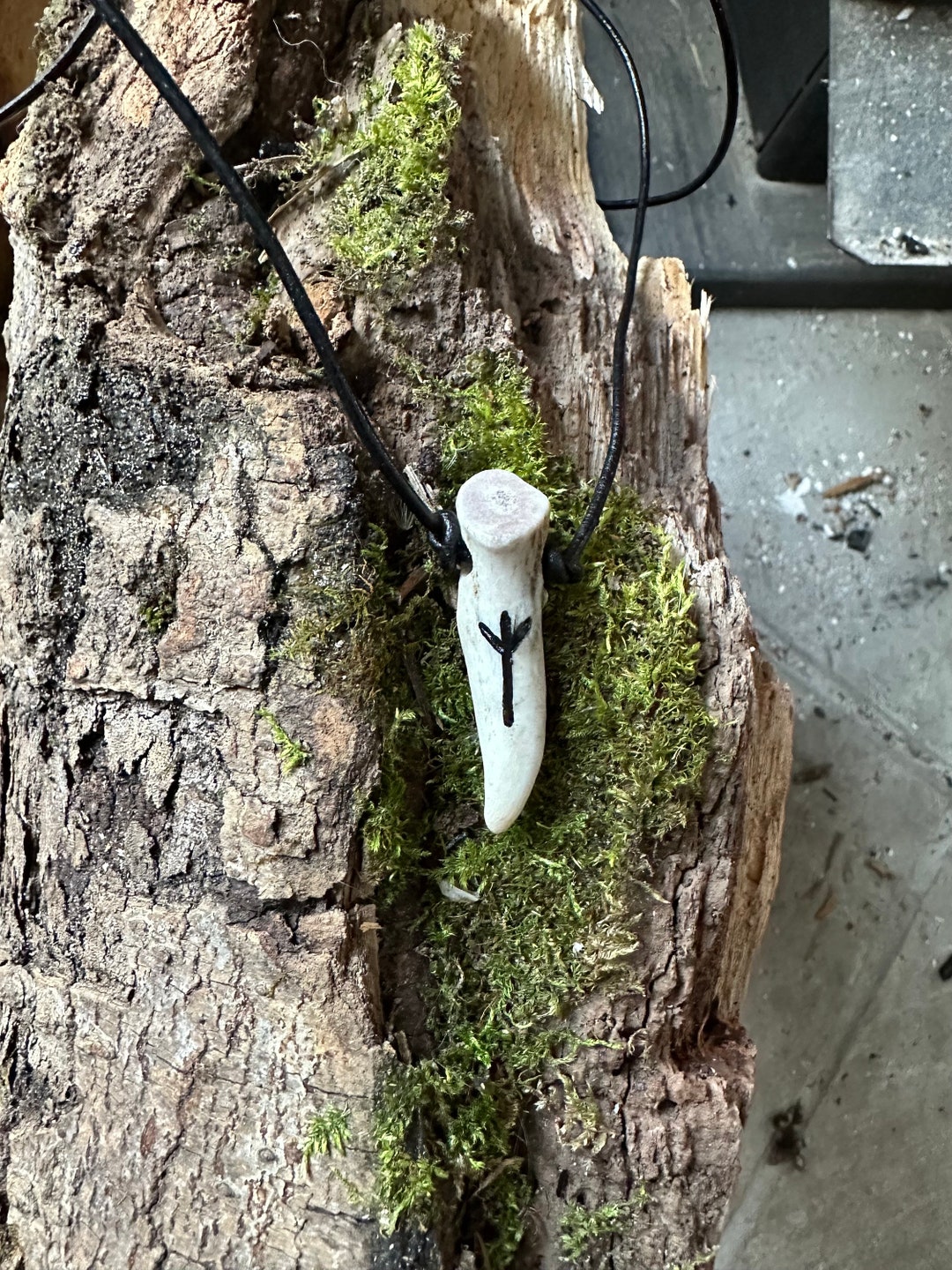 Genuine Deer Antler Nordic Rune Pendant Necklace - Protection - ALGIZ ...