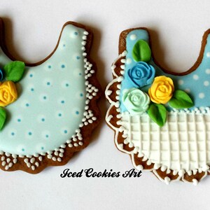 Baby Shower Bib Cookies: Royal Icing Decorated Gingerbread - Set of 10 ...