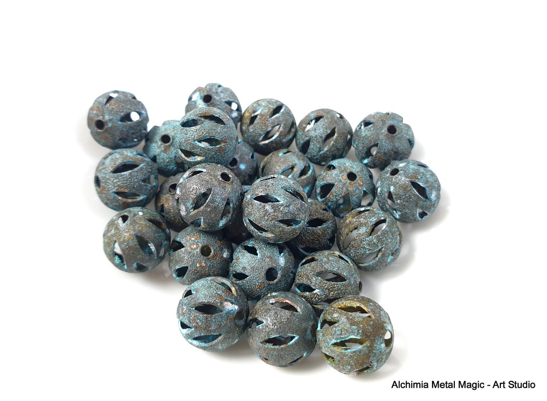 8ps Textured Round Hollow Beads 0.47 12mm Turquoise Vintage Patina ...